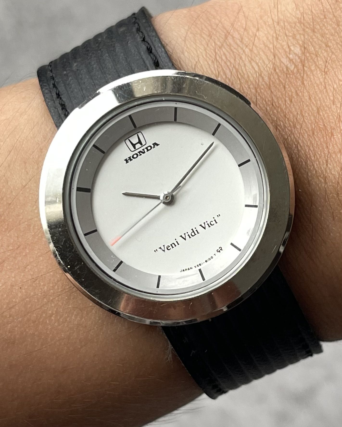 HONDA “ Veni Vidi Vici “ VINTAGE QUARTZ WATCH | Artizen Store